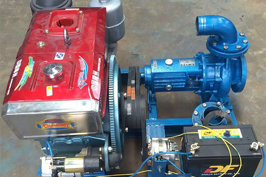 Stationary horizontal centrifugal diesel engine pump